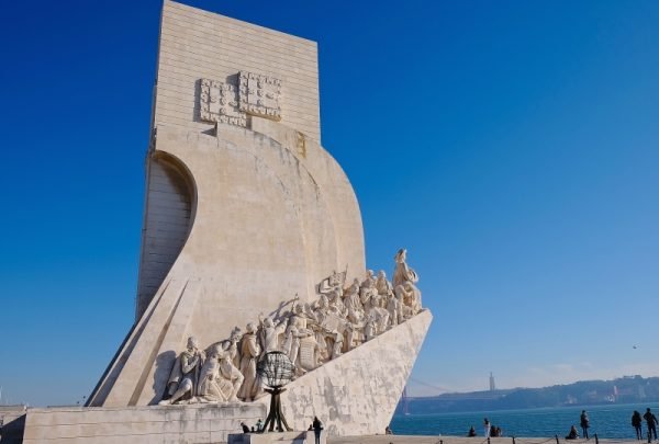 MELHORES pontos turísticos em Lisboa - Roteiro Imperdível (2024) MELHORES pontos turísticos em Lisboa - Roteiro Imperdível (2024)